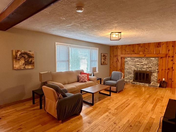 Spacious 4 Br House Near Thames Golf+6 Car Parking - London, Ontario