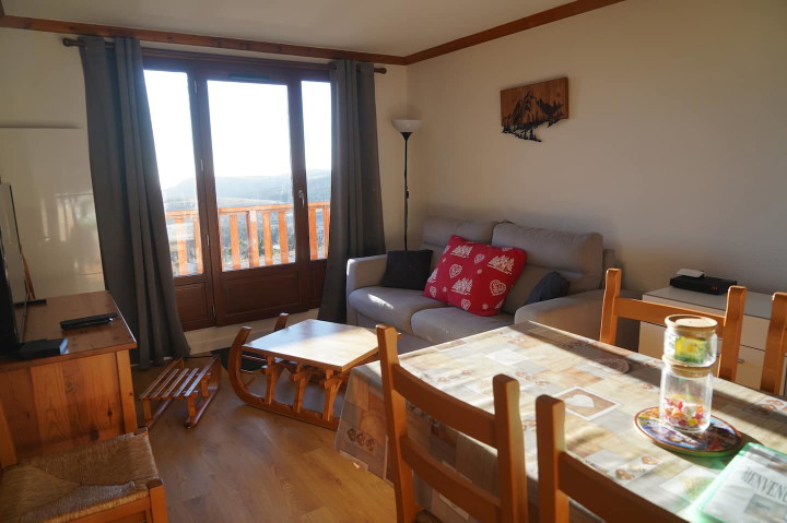 Apt "Les Luges" 4/6 Pers Vue Vallée Wifi - Puy de Sancy