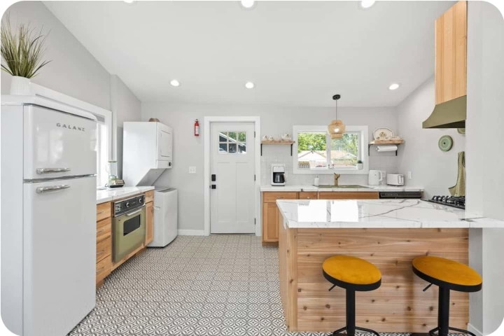 Avocado House - Idaho