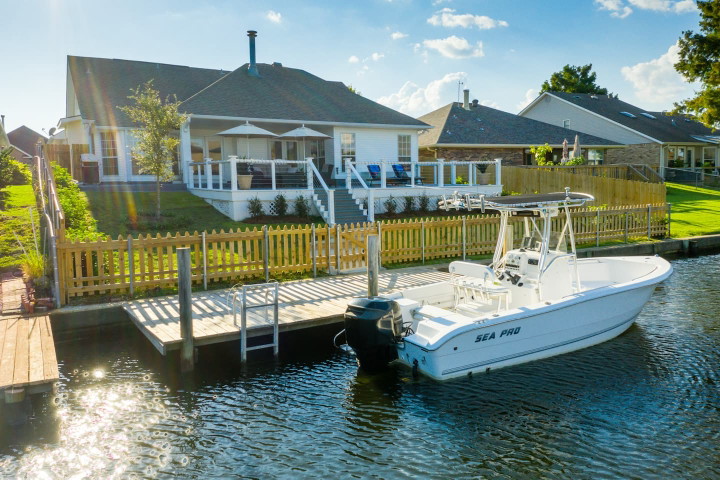 Waterfront Escape W/dock Near French Quarter 111 - Slidell, LA