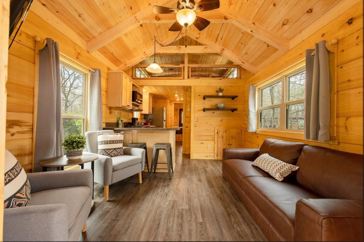 Jake Cabin Luxury Hot Tub, Firepit Close Downtown - Lookout Mountain, TN