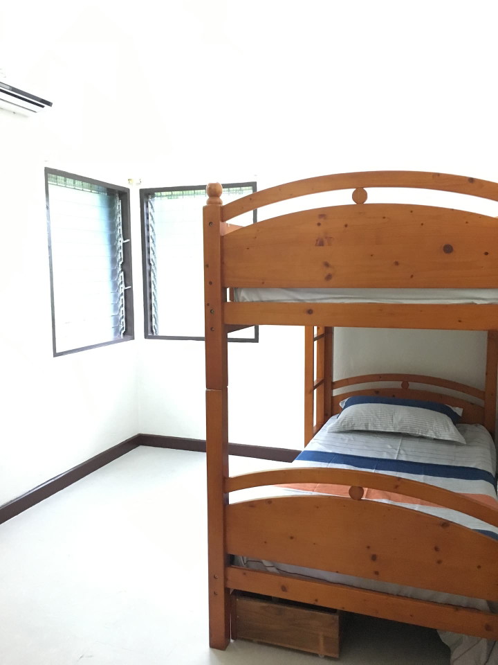 Central Convenient House - Palau