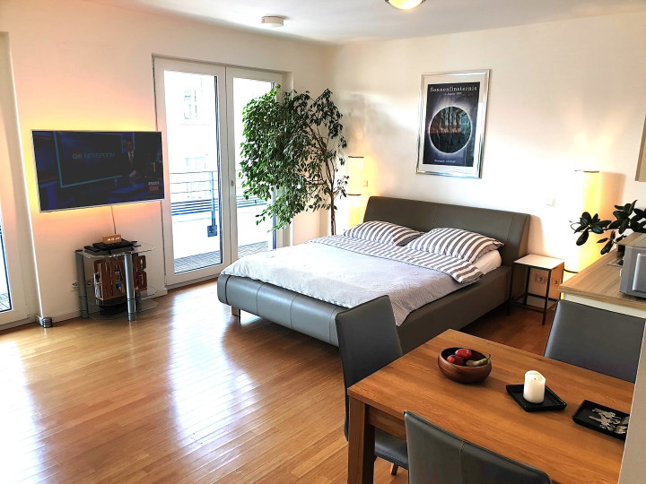 40sqm City-room + Ug-parking - Frankfurt