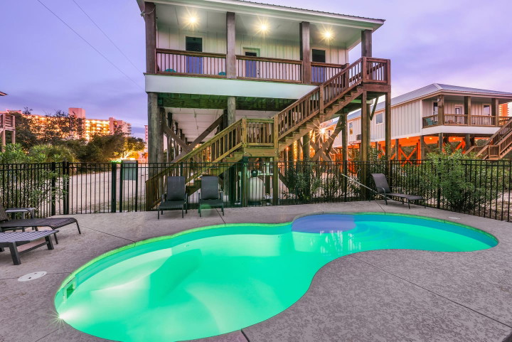 2 Homes W/ Beach Access+pools | Perfect Location - Orange Beach, AL