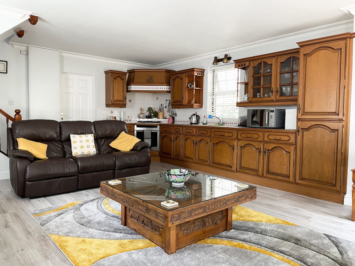 Bright, Spacious Countryside Home. - Jersey