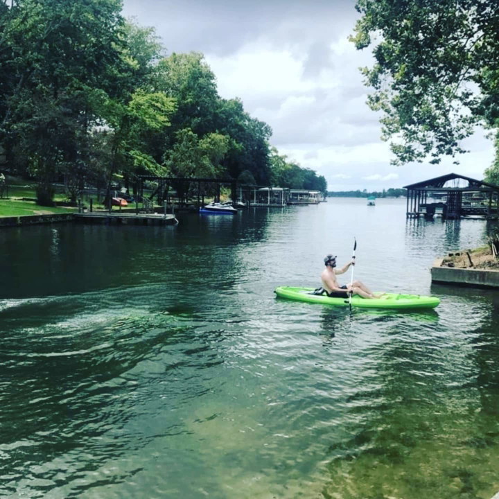 Waterfront! Firepit~3 King Bedrms~playroom~kayaks~ - Hot Springs, AR