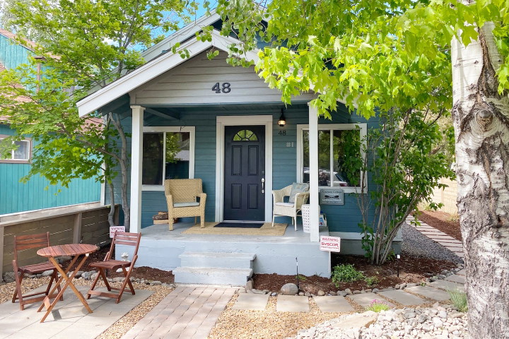 Historic Old Town Cottage, Walkable Downtown Bend - Bend, OR