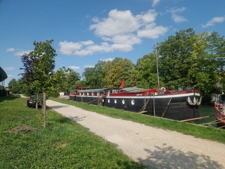 Séjour à Bord D'une Péniche - Châlons-en-Champagne