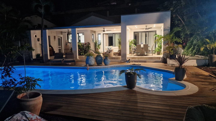 Villa Grande Piscine Proche A Pied Centre & Plage - Saint-Gilles les Bains