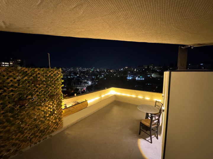 Private Rooftop Studio - Amman