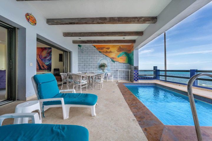 Oceanfront Villa 2 Private Suites Walk To Playa Norte - Isla Mujeres
