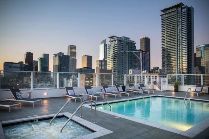 Downtown 1br Condo With 5g Wi-fi & Parking! - Los Angeles