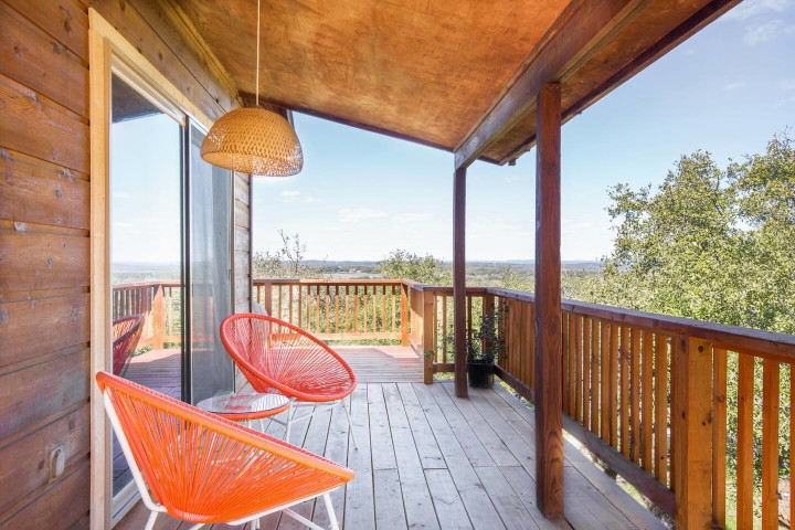 Disco Cabin @ Disco Ranch - Canyon Lake, TX