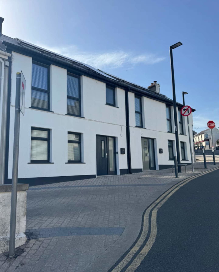 New Luxury Townhouse| Towncentre | 300m Beach - Tramore