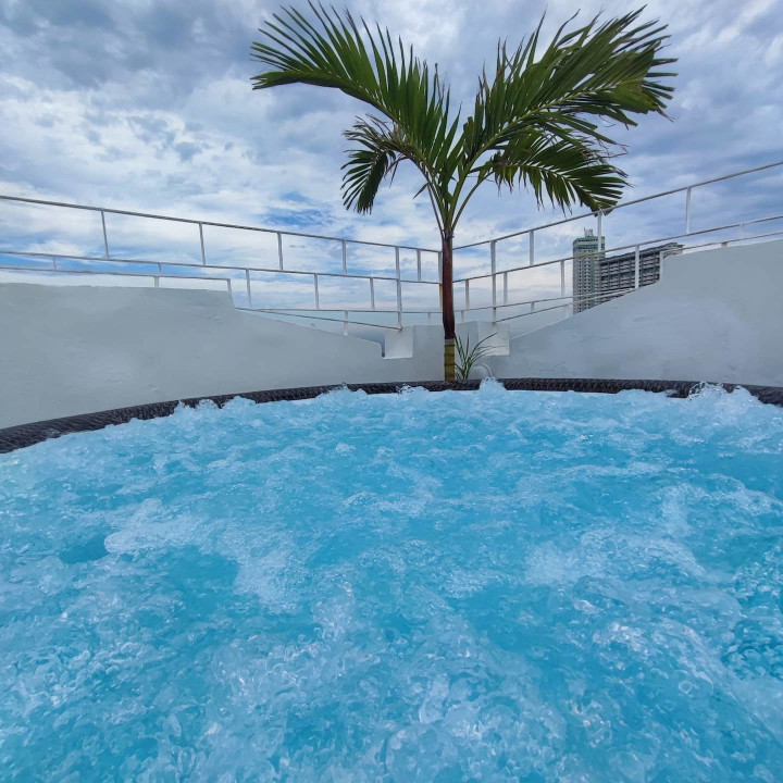 Wonderful Penthouse With Pool And Light Always - Cuba