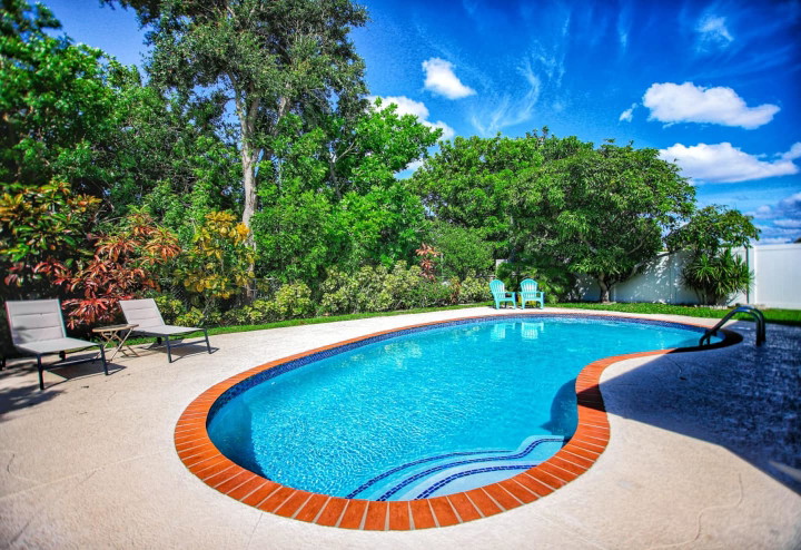 Tropical 3 Bedroom Oasis With Private Pool. - West Palm Beach, FL