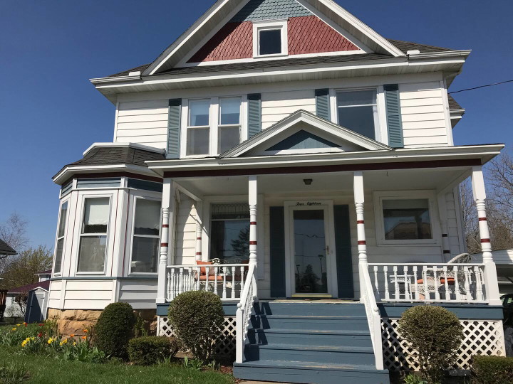 Victorian Home. - Viroqua, WI