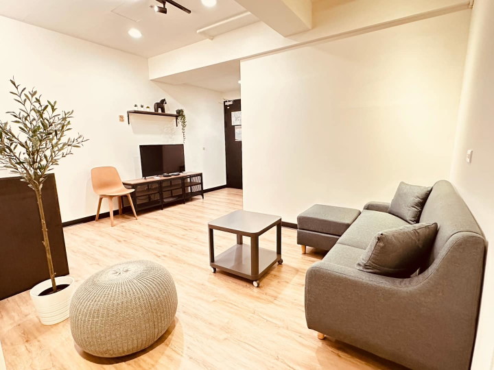 Traveler's Home 12a @ 4b2b/elevator/high Floor 5~10 People Guting Mrt 5 Minutes Shida Yongkang Shopping District - Taipei