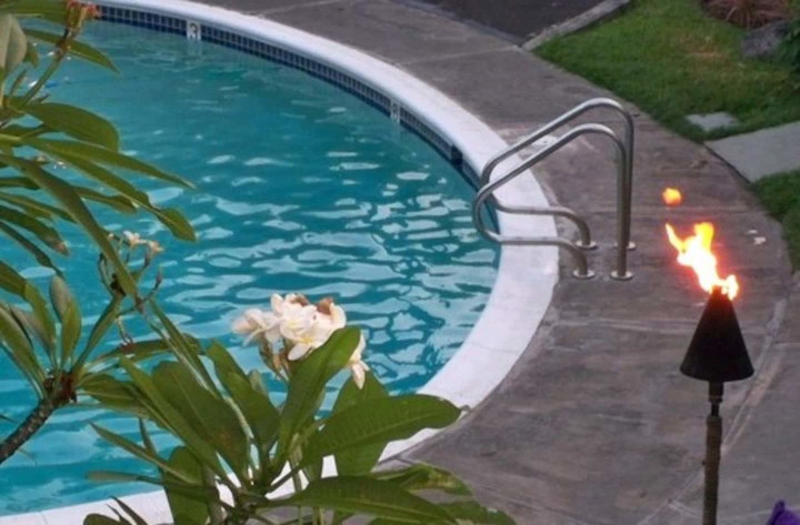 Beach Condo, Lovely, Clean, Comfy, Heart Of Kona! - Kailua-Kona, HI