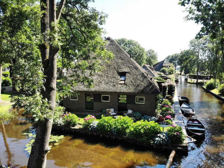 Plompeblad Guesthouse Giethoorn - Giethoorn