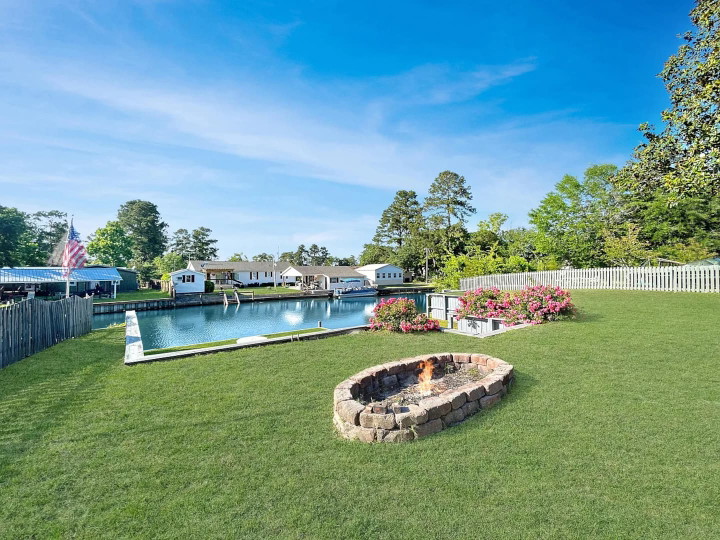 Canal Cove - Deep Water Lake Access! - Lake Moultrie, SC