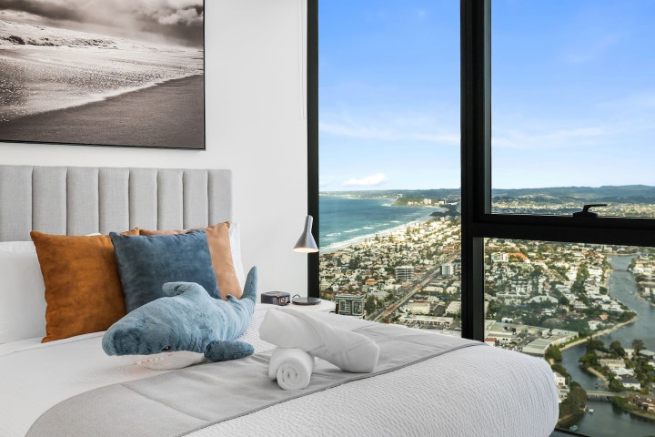 Lv63 Sky High Ocean Views | Pool Gym Sauna - Gold Coast