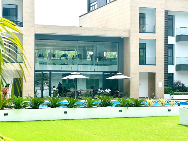 Embassy Luxe Stay Near Embassy - Accra