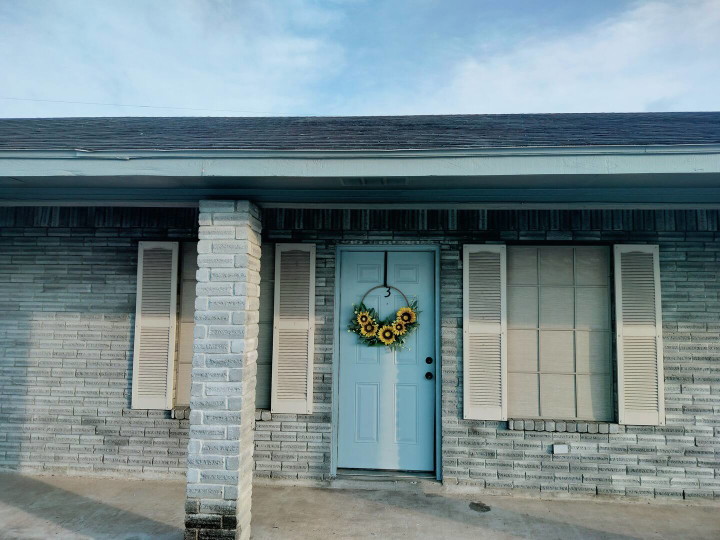 Entire 2 Br Spacious Apartment#3 - Brownsville, TX
