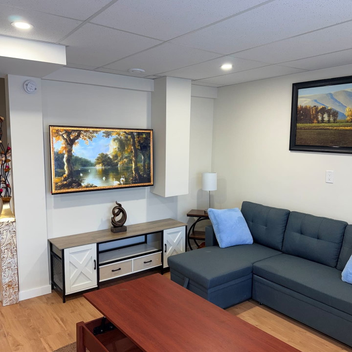 Emerald Essence Luxury Home - Winnipeg