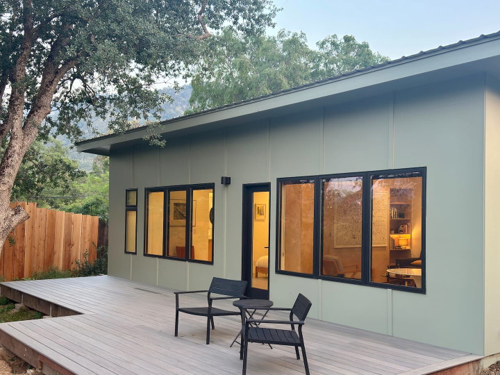 Sequoia Design Studio  Sierra Views & Deck - Three Rivers, CA