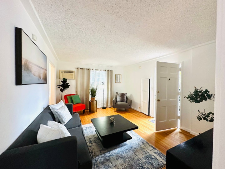 Mid City Cozy 1 Bed Retreat - Los Angeles