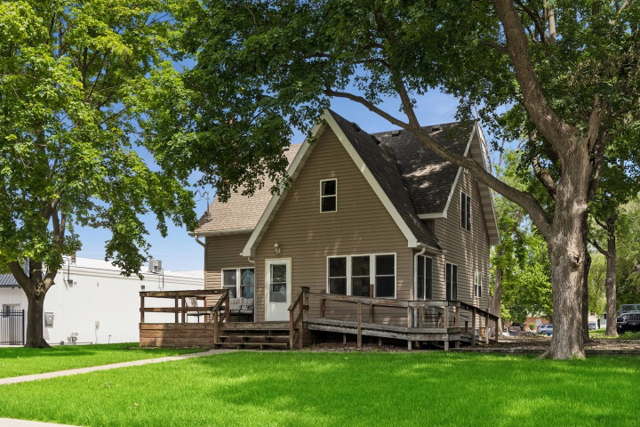 Main Street House - Clear Lake, IA