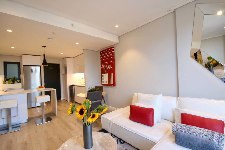 2 Bedroom Apartment With Mountain And Sea Views - Città del Capo
