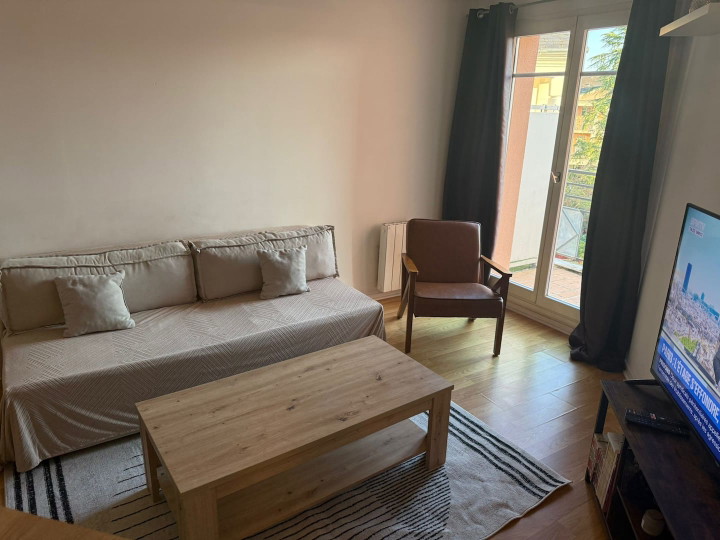 Appartement Entier Cosy Avec Balcon  à L'isle-adam - Auvers-sur-Oise