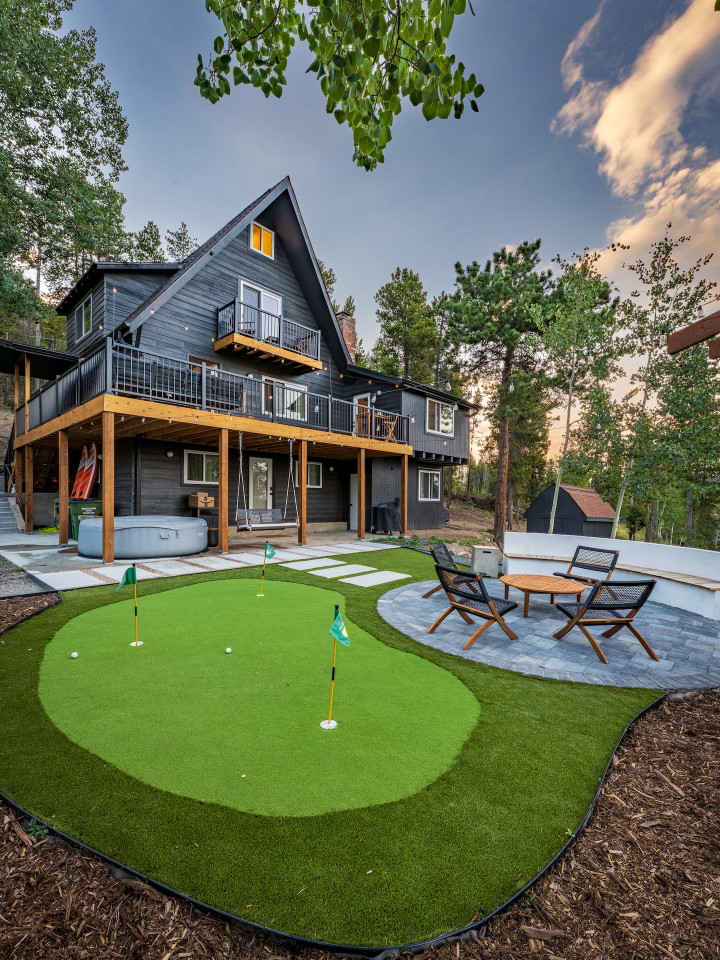 Luxury Chalet | Views, Hot Tub & Putting Green - Evergreen, CO