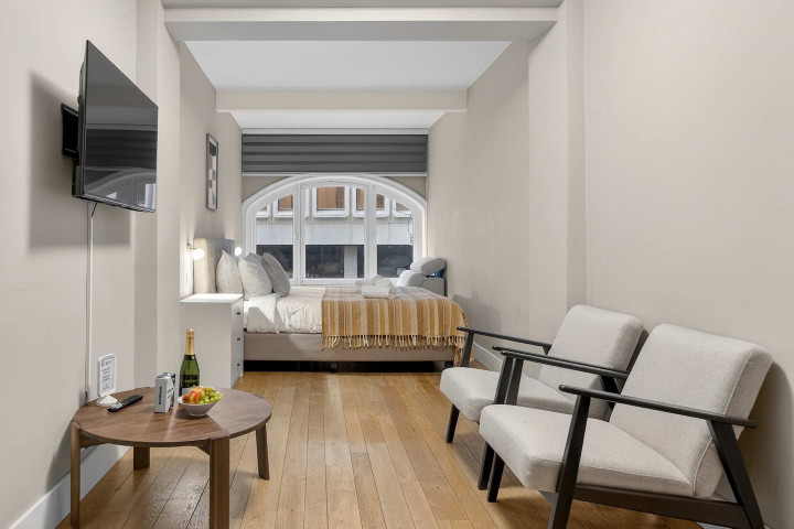 Hotel Room City Center | Maison Lombard By Reside - 