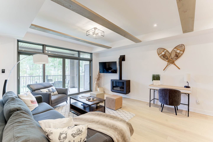 Ski Tremblant-verbier Condo 2 Stationnement Gratuit Spa/gym - Laurentides