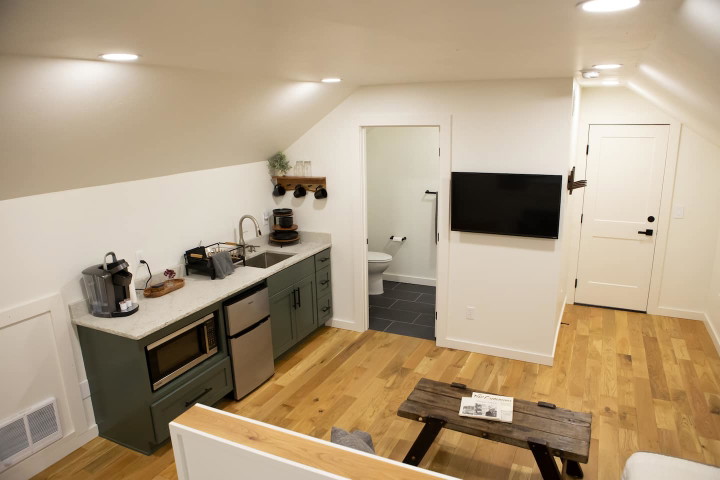 Private Mountain Studio Getaway Modern And Cozy - La Grande, OR