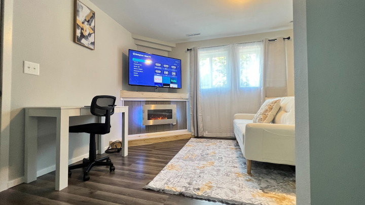 The Luxury Studio - Sioux Falls, SD