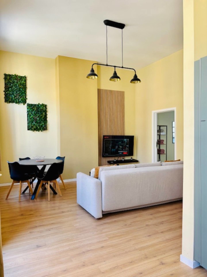 Bailli  Châtelain  Quiet  Sleeps 4 Near Louise - Brüsszel