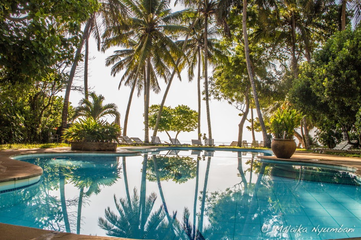 Malaika Nyumbani,80 Steps To The Beach In Galu. - Diani Beach