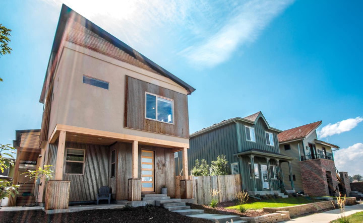 Downtown Views And Brews 3bd/3ba With Rooftop Spa! - Fort Collins, CO