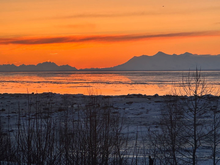 Sunset Patio Suite · Cook Inlet Views · Downtown - Anchorage, AK