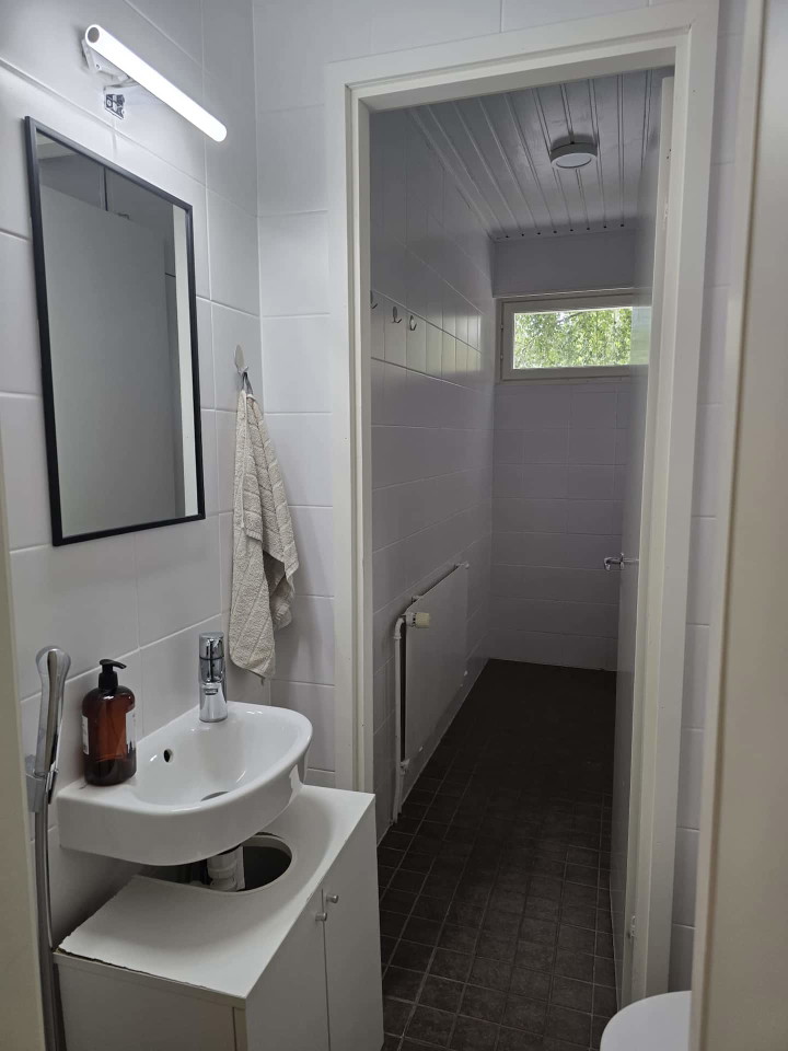 Peaceful & Cozy Apartment 4 Single Beds - Salo