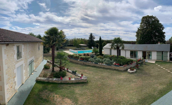 La Manza: Renovated Old Farmhouse - Frankrijk