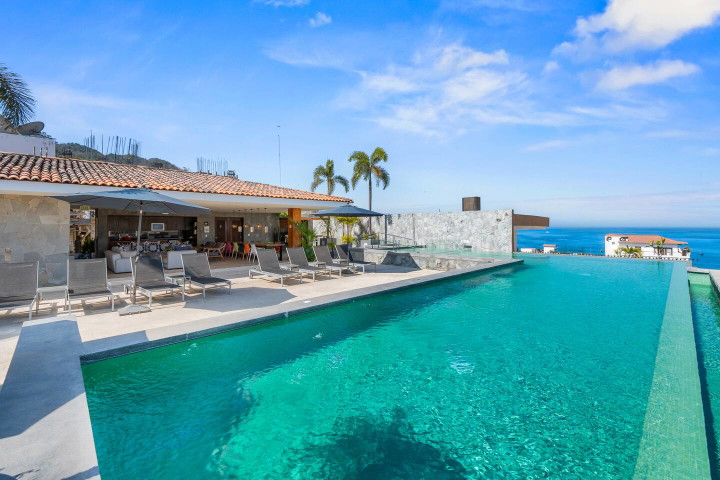 Rooftop Pool Studio In Pacifica Romantic Zone - Puerto Vallarta