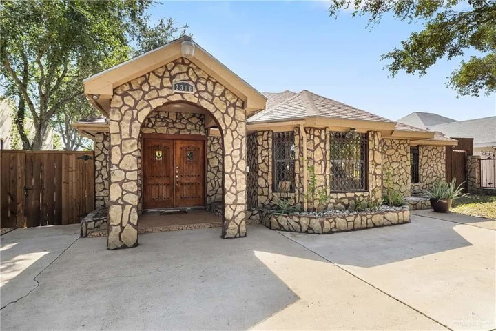 Luxury Home 3 Bedroom 2 Bathroom - Mission, TX