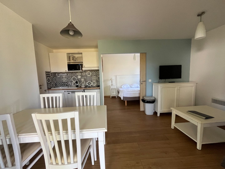2-bedroom Lakeside Apartment - Parentis-en-Born