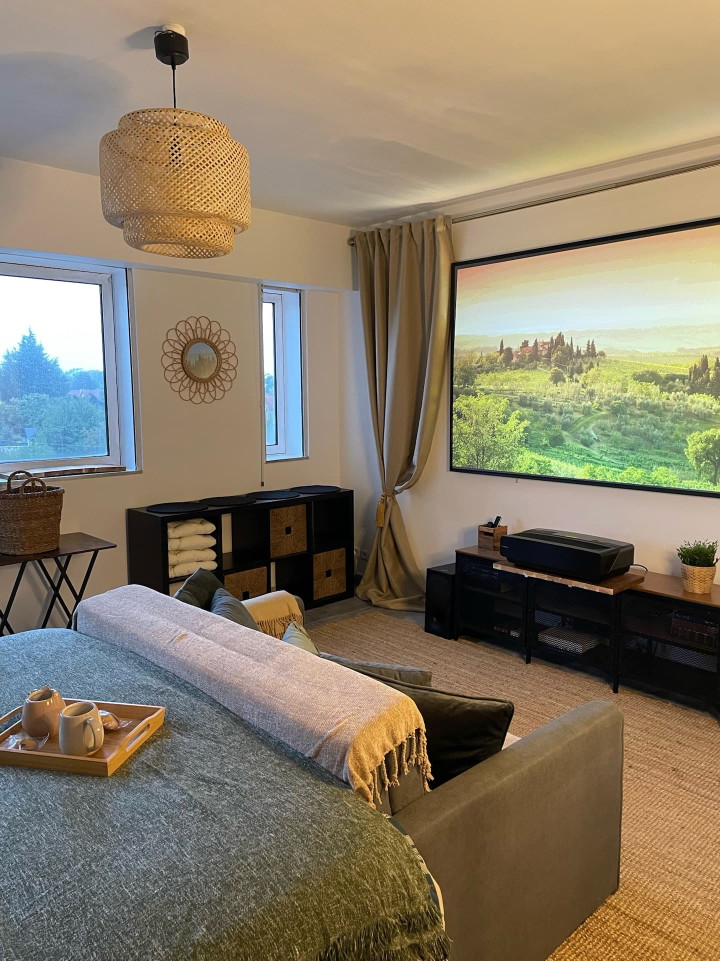 Cinéma Privé/ Proche Paris/ 1min A6/ 12min Rer C - Brétigny-sur-Orge