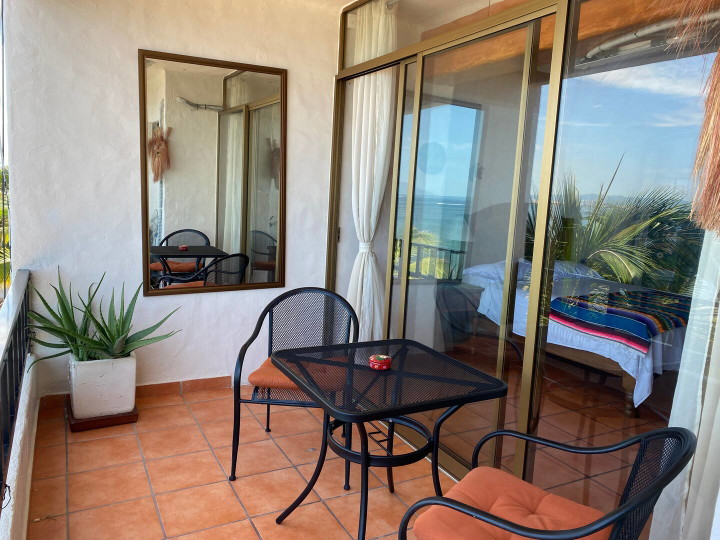 Oceanfront Studio Downtown Puerto Vallarta. - Puerto Vallarta